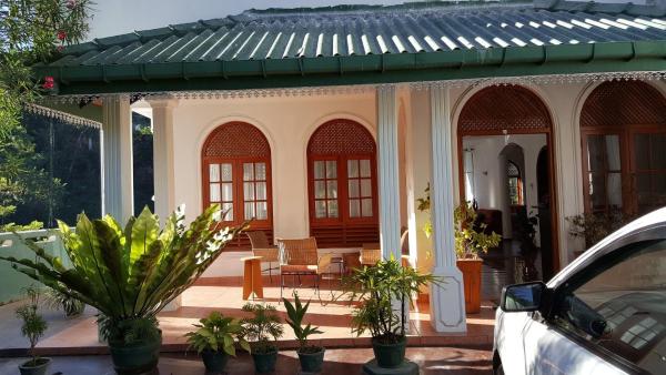 Hillcrest Hotel - Kandy