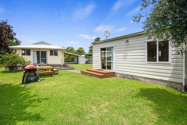 The Charleston Charmer - Whangamata - Bay of Plenty