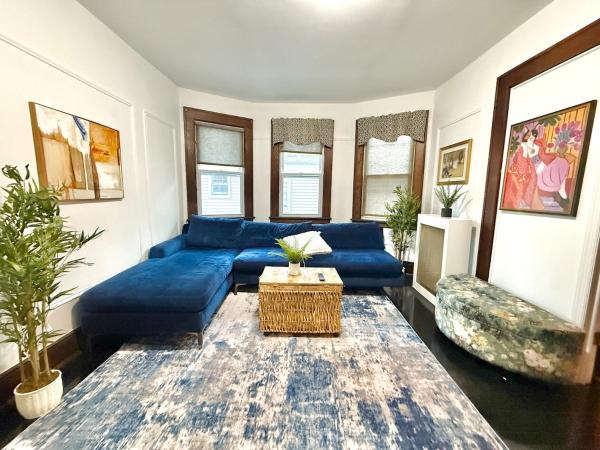 Spacious Apartment With Nyc Views - Edgewater, NJ