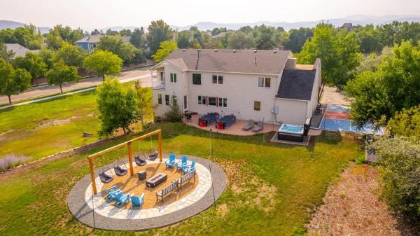 Huge Lodge W Pickleball & More 15 Mins To Golden - Golden, CO