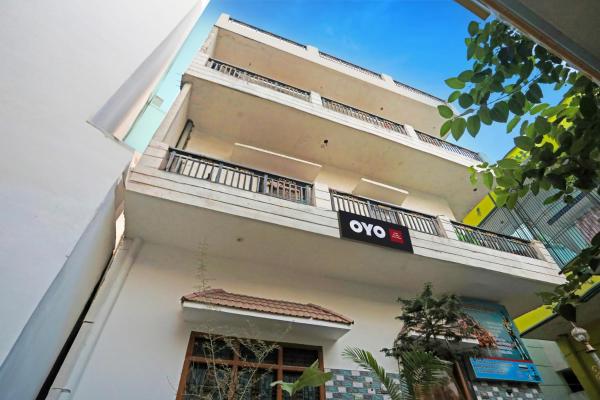 Hotel O The Baba Guest House - Varanasi