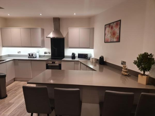 City Centre-contactors-professionals-luxury Apartment - Nottingham