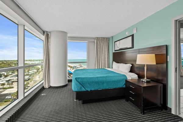 Glass Wrapped Around Corner Unit Unbeatable View - Caroline du Sud