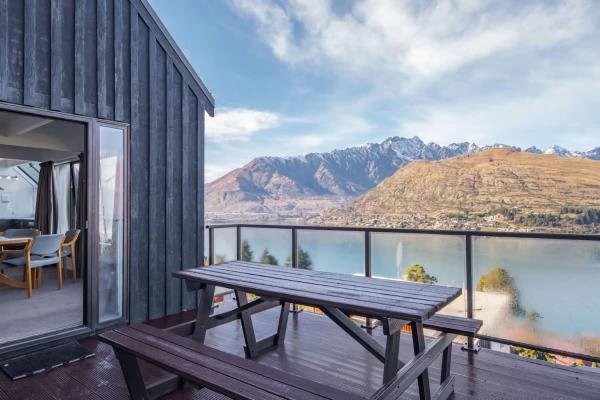 Woodlands Close Retreat - Queenstown