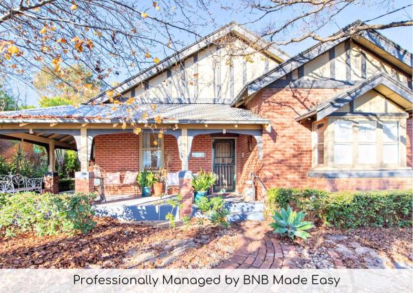 Kilbirnie - Stroll To Cbd, Heritage, Sleeps 10 - Dubbo