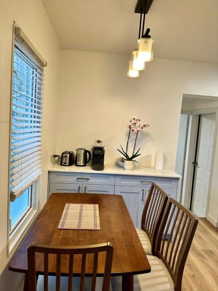 Entire Guest Suite In Vancouver - West Vancouver