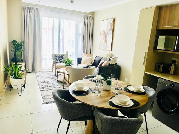 The Tyrwhitt Urban Hub, Rosebank - Johannesburg