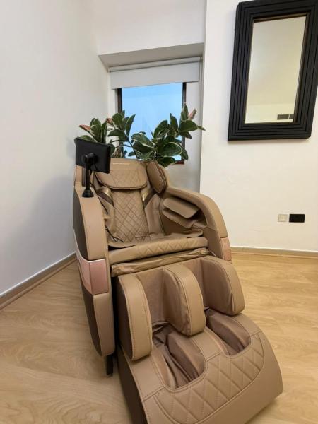 2 Massage Chairs Marina View 2 Bedrooms - Dubai