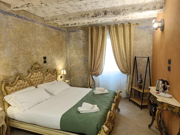 Bnb Frescoes Rooms San Frediano - Florencia