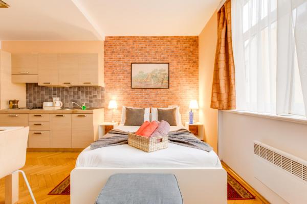 Quaint Trendy Apartment - Prague