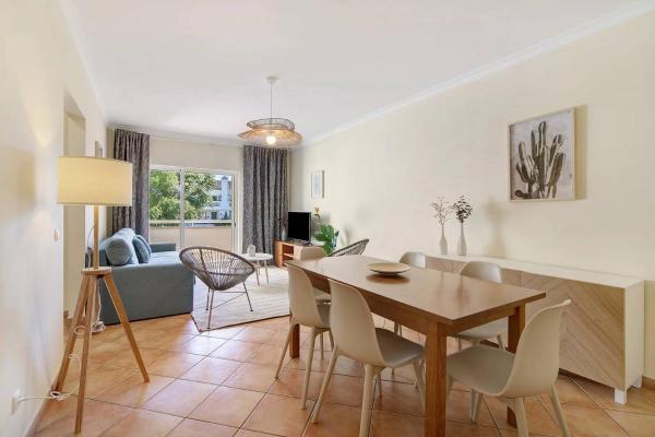 1i Apt Alecrim - Santa Luzia, Portugal