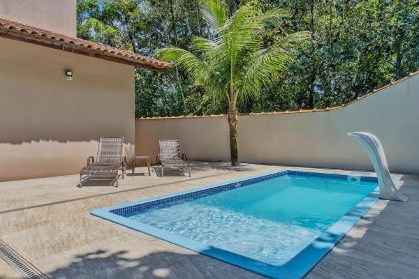 400 M Te Separam Das Areias Da Praia De Boraceia, Casa Com Piscina Aquecida Para Ate 12 Pessoas - Bertioga