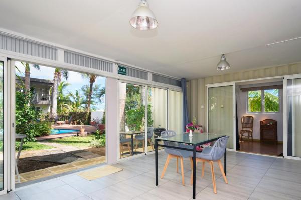 Rusty Pelican - Lazy Lizard Container Home. - Mauritius