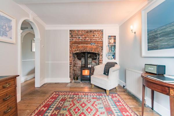 Christmas House By Keepers Cottages - Deal