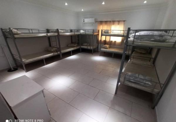 Khavaqatar Hostel - ドーハ