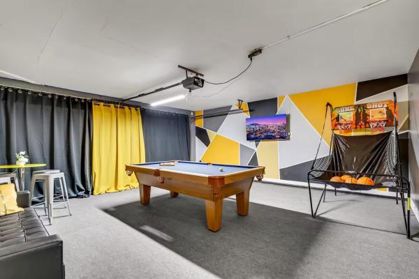 Vegas Poolside Escape By Staylage - Las Vegas, NV