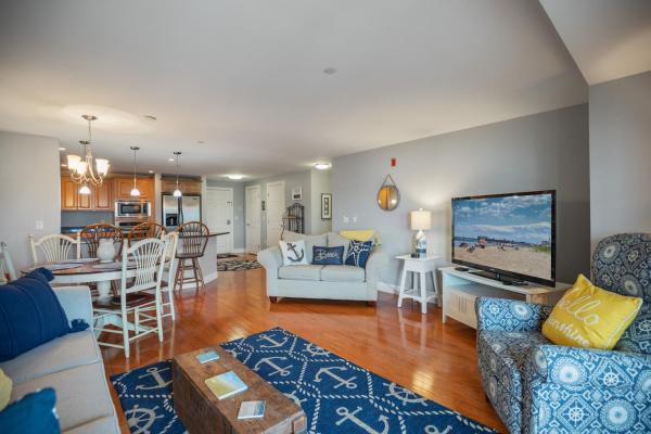 Grand Victorian #403 - Old Orchard Beach