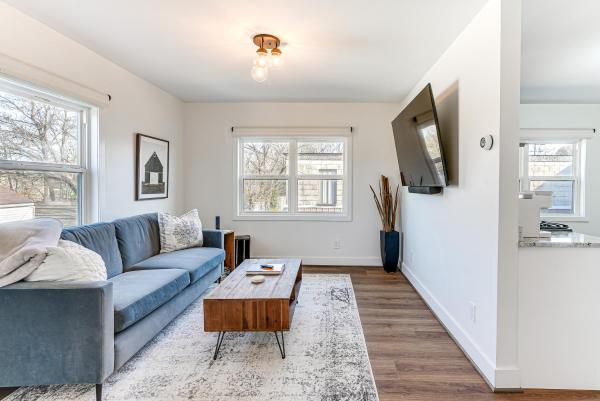 1 Mi To Kentucky Bourbon Trail! Louisville Condo - 루이빌