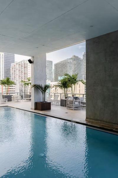 Apartment In Brickell Miami With Pool, Gym & Prime Location - Coral Gables, FL