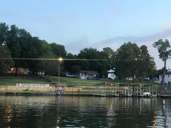 Valentine Lakeside - USA