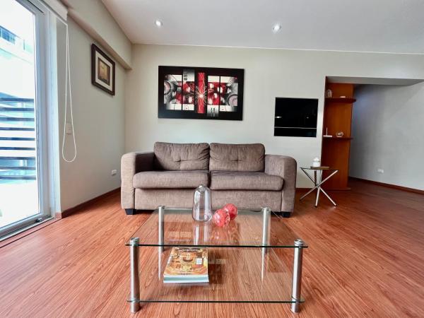 Apartamento Con Balcón Miraflores - Lima