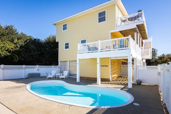 Corolla Getaway With Private Pool 5 Mins To Beach - Corolla, NC