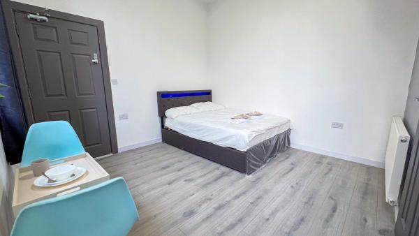Cosy Studio Flat In Edgware Ha8 - Watford