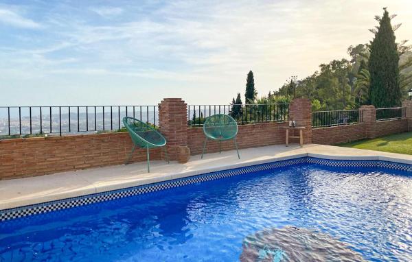 Nice Home In Mijas With Private Swimming Pool, Can Be Inside Or Outside - Mijas