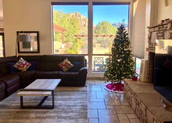 High End Haven For Family - Views Luxury Pool - Sedona, AZ