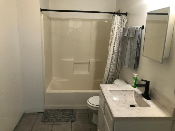 Castle Apartments - Upland, IN