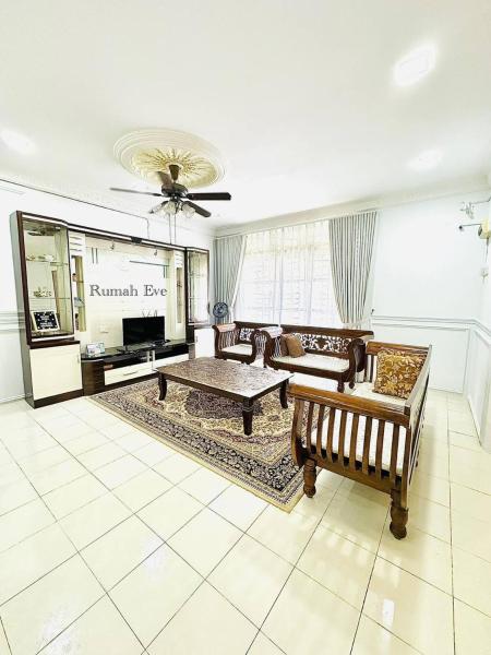 Rumah Eve Taman Banting Baru - Banting