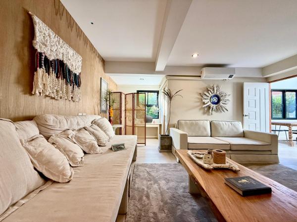 Gallery House Old Town Chiang Mai - Groups & Families - Chiang Mai