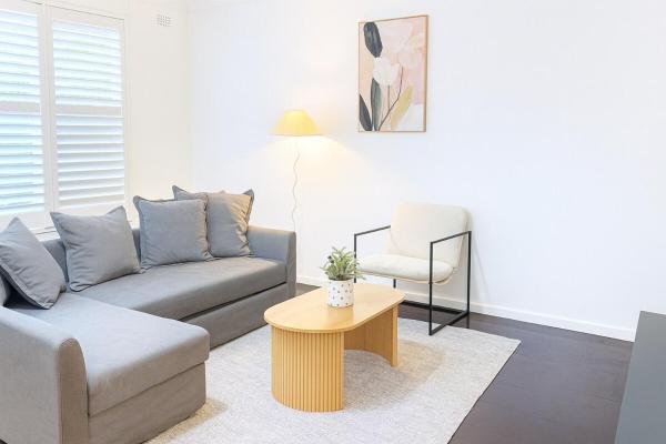 Spacious Family Home In Heart Of Chatswood - Manly