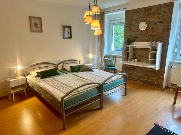 Sei Hier Gast - Ferienwohnung Apartment Gesindehaus Warmsdorf - Aschersleben