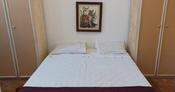 Quarto E Sala Familiar Para Ate 4 Pessoas Em Copacabana Muito Proximo A Praia E Metro - Ipanema