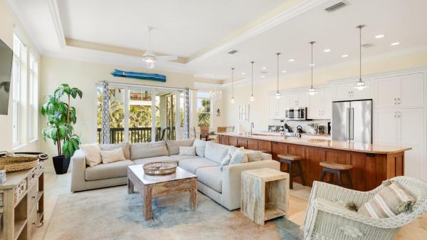Fiesta Playa By Beachside Management - Siesta Key, FL