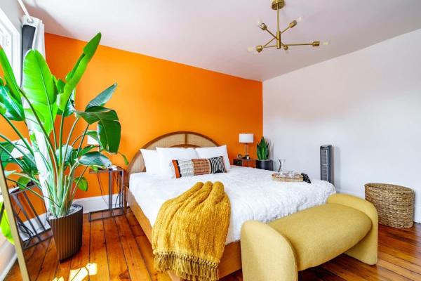 Blue Casita By Jungle House Downtown & Short North Free Parking 5 800 Reviews Near Convention Center & Nationwide Arena & Ohio State Walk To High Street - Grove City, OH