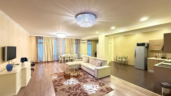 Isr Luxury - Baku