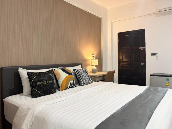 M2 Room For Rent - Pa Tong