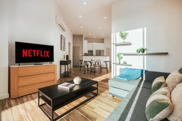 1 Bedroom Apartment Ultimo With Pool And Gym Access - Sydney