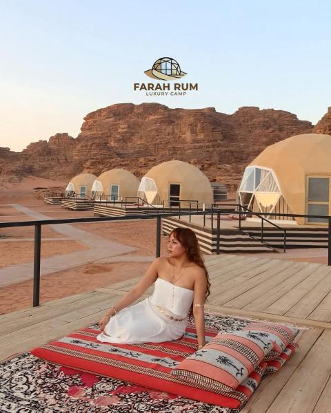 Farah Rum Luxury Camp & Bubbles Hotel - Jordan