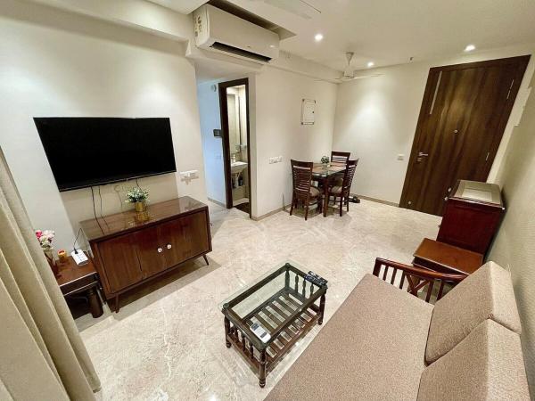 Rustic Luxe 1 Bhk Hiranandani Gardens, Powai - Mumbai
