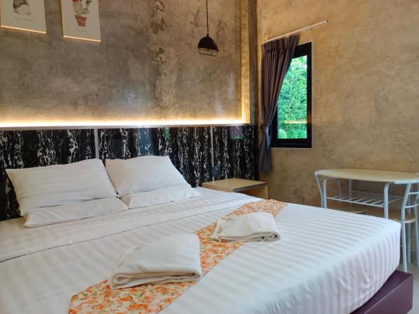 ดาธชา ลอฟท์วิว - Seka