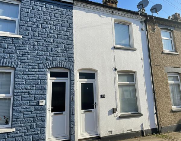 Avenue - Central Stylish Roomy Townhouse 3 Bed Slp 8 - Isle of Wight