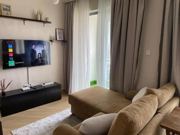 Naze L' Antique Nearjkia & Sgr - Nairobi