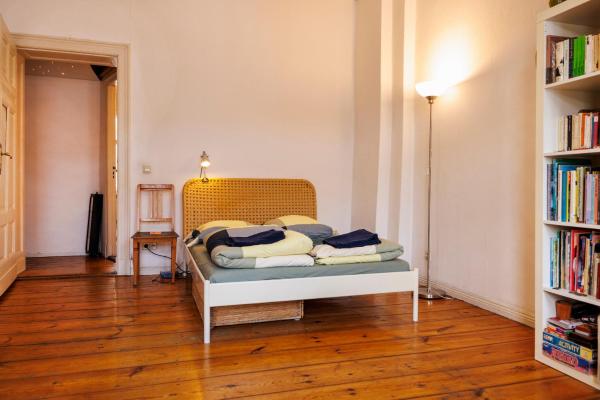 Central Cozy Wooden Home - Office I Female Only - Berlín