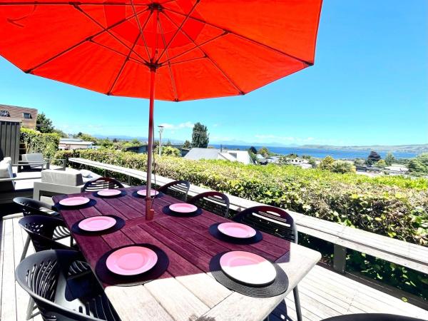 Iconic Taupō Views - Taupō