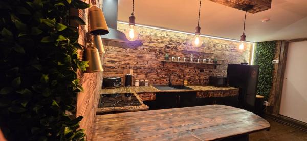 Cowboy Corner - City Centre, Free Parking, Fast Wifi - Cardiff