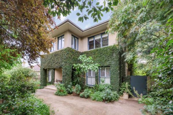 Yeovil House With Pool And Tennis Court - Chad