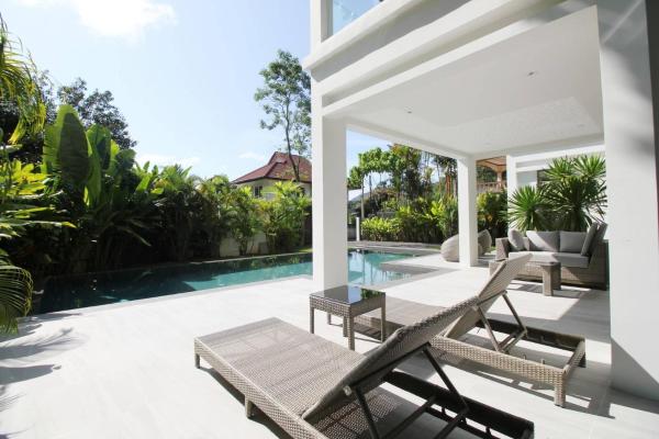 Modern Private Pool Villa - Peaceful Kamala Stay - Patong Beach